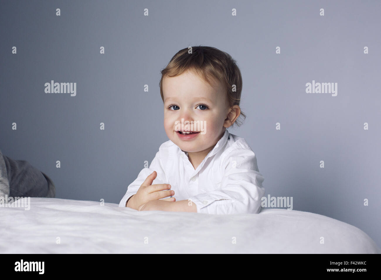 Little boy smiling, portrait Stock Photo - Alamy