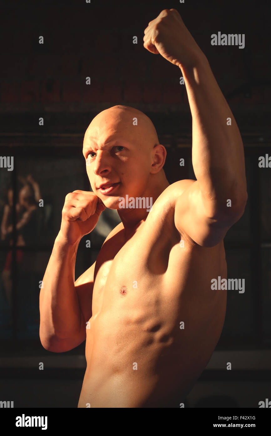 Fighting stance hi-res stock photography and images - Alamy