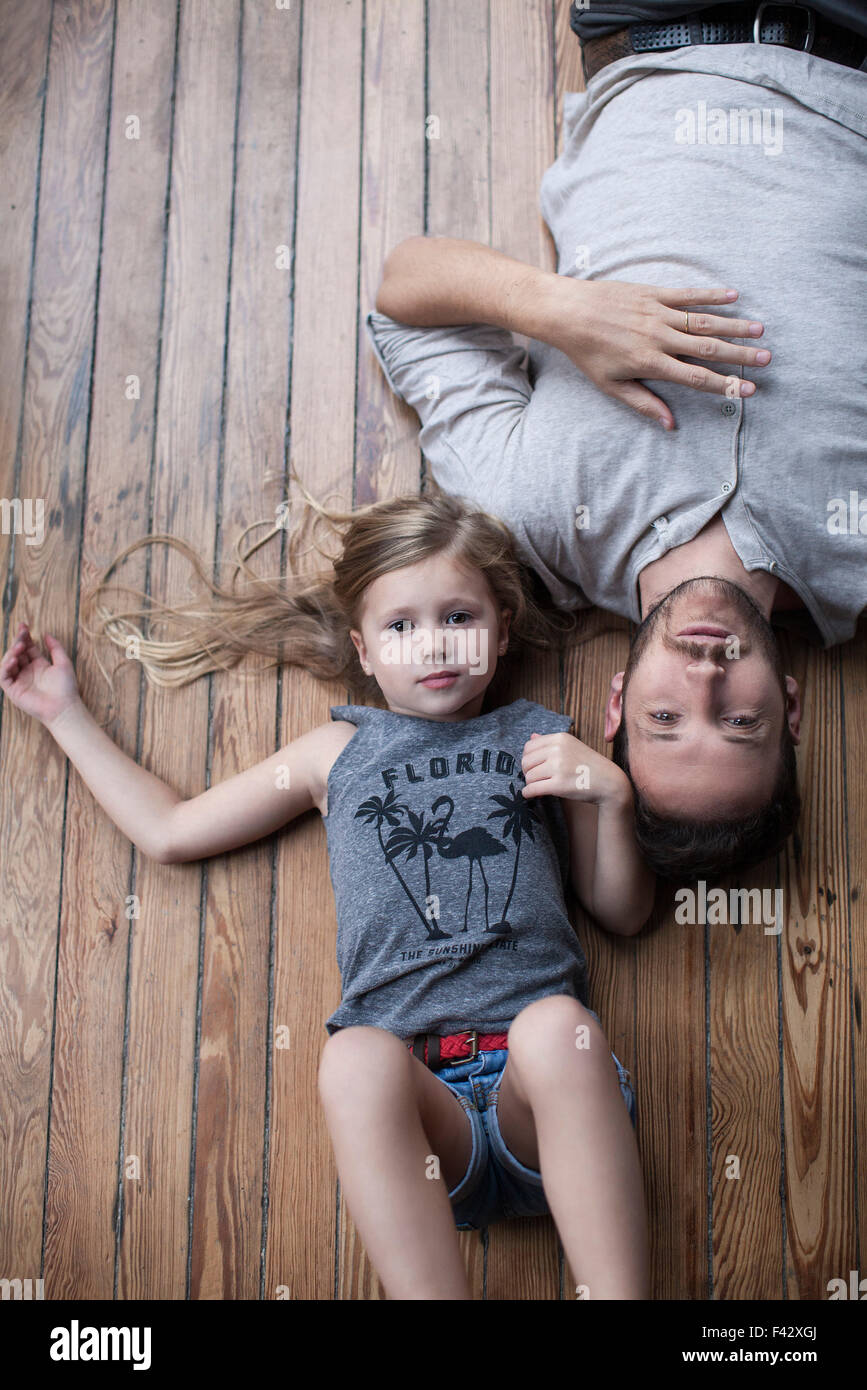 Man and two daughters back view hi-res stock photography and images - Alamy