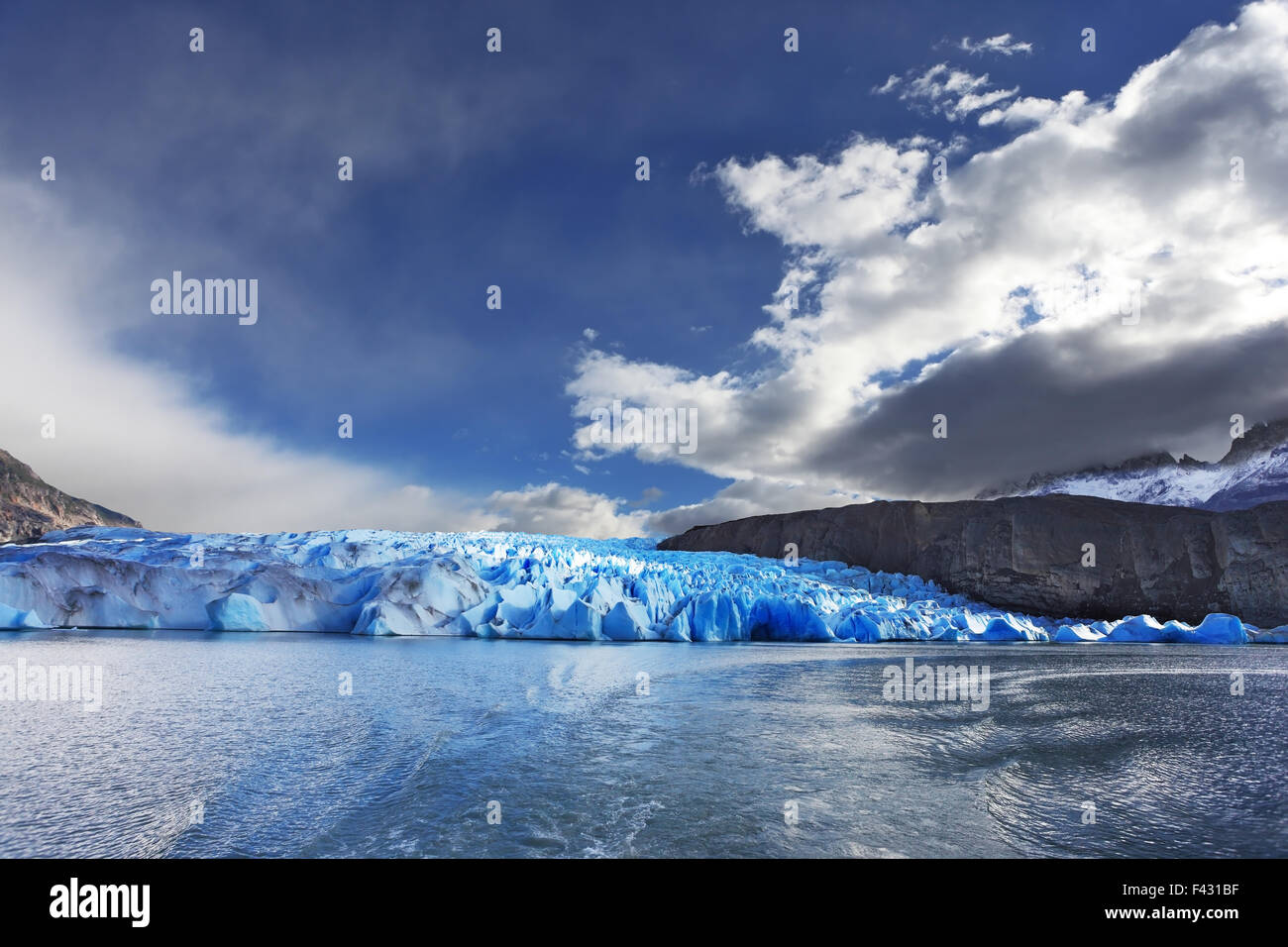 The sharp wind Stock Photo - Alamy
