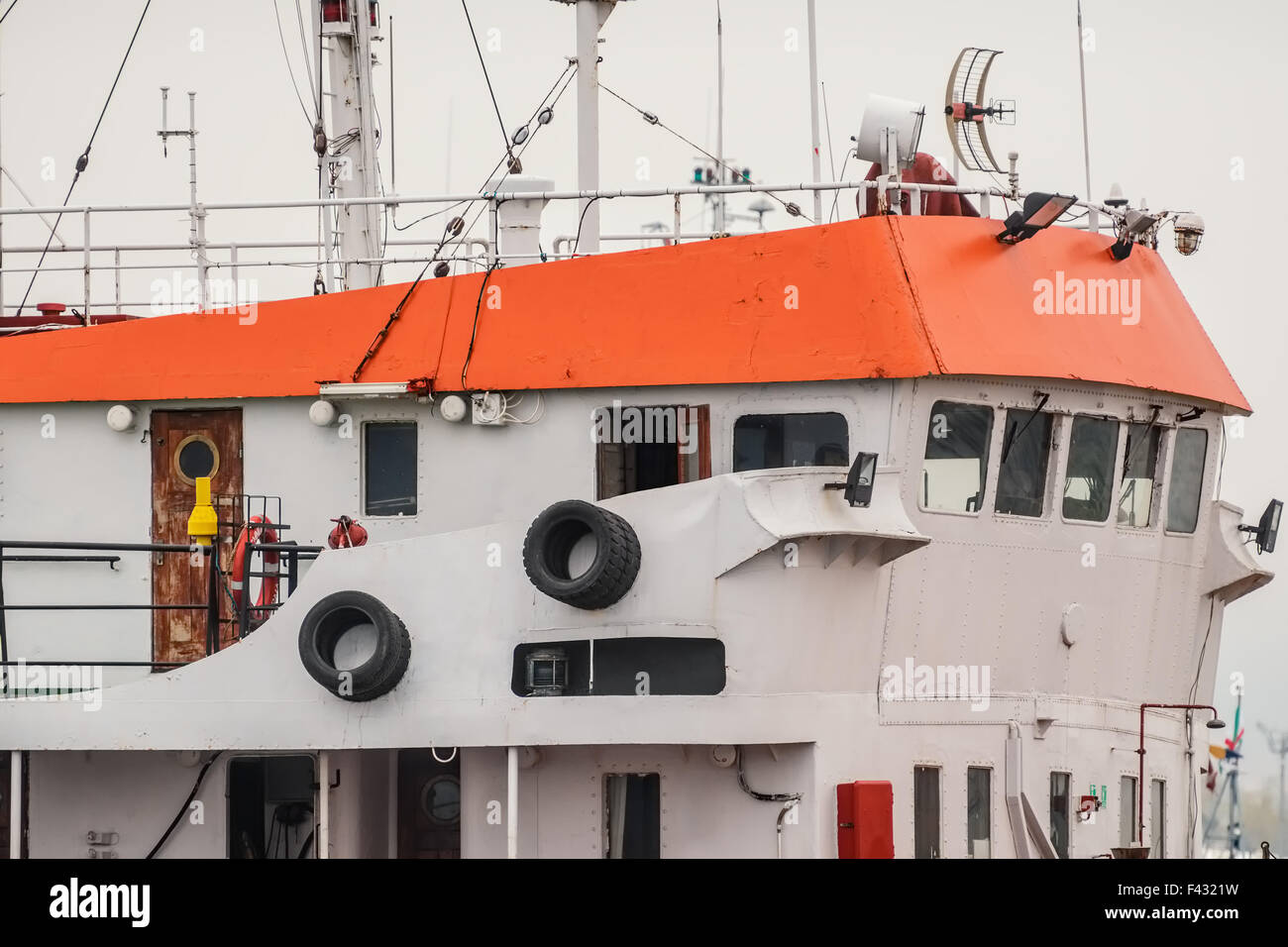 Wheelhouse hi-res stock photography and images - Alamy