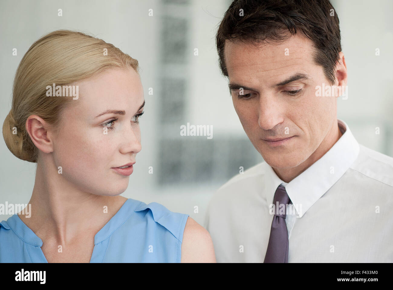 Teamwork makes difficult problems easy to solve Stock Photo - Alamy