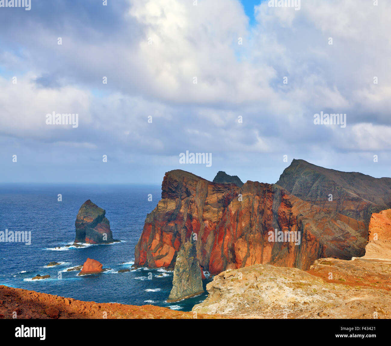 Orange red mountain hi-res stock photography and images - Alamy