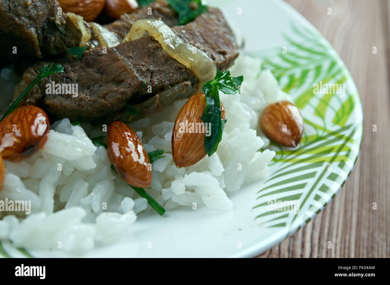 Mansaf hi-res stock photography and images - Alamy
