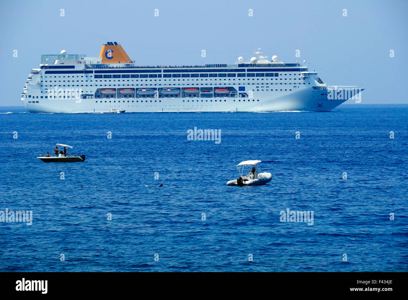 Cruise ship Costa Neo Riviera off the coast of Calabria Stock Photo - Alamy