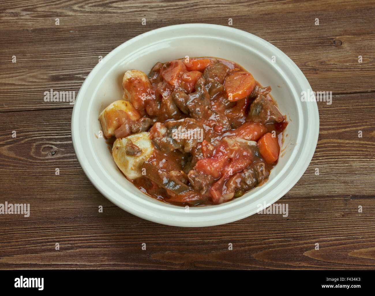 Potjie pot hi-res stock photography and images - Alamy