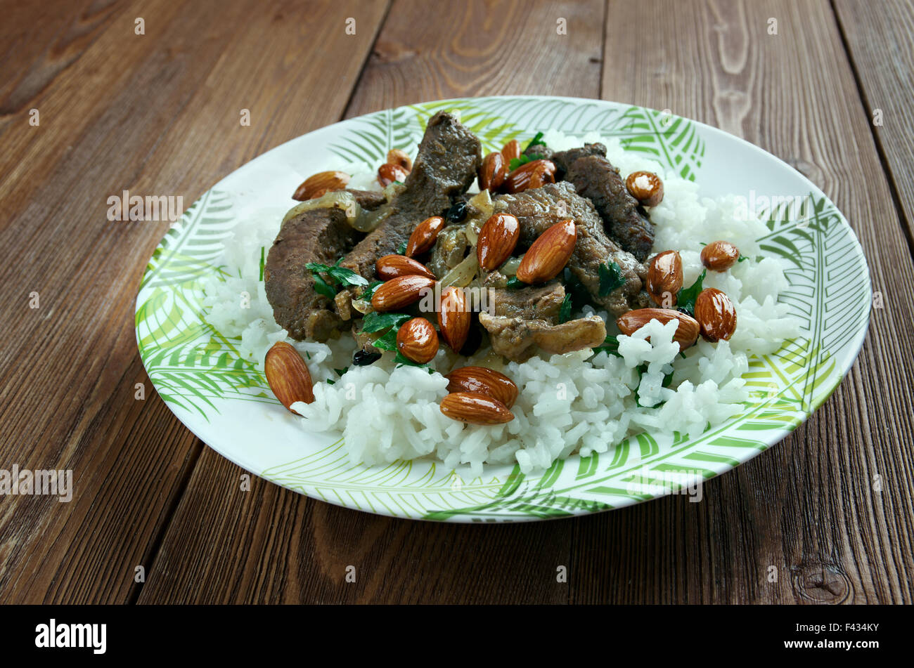 Mansaf hi-res stock photography and images - Alamy