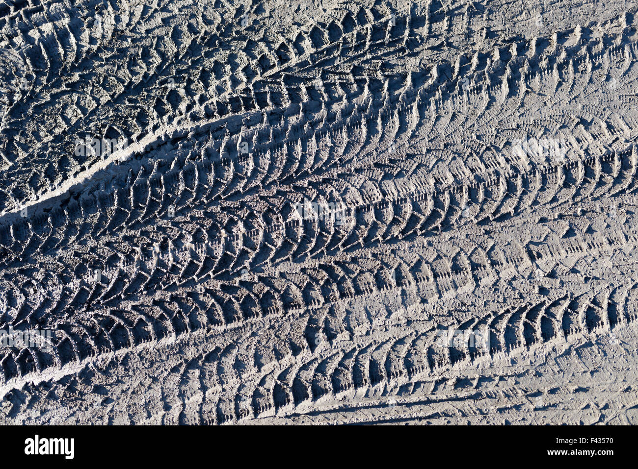 Tyre way hi-res stock photography and images - Alamy