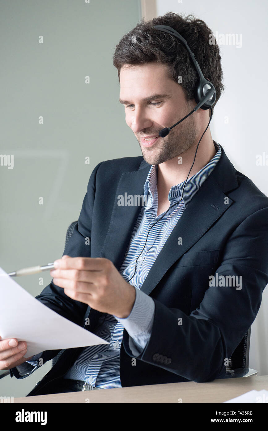 Customer service operator Stock Photo - Alamy