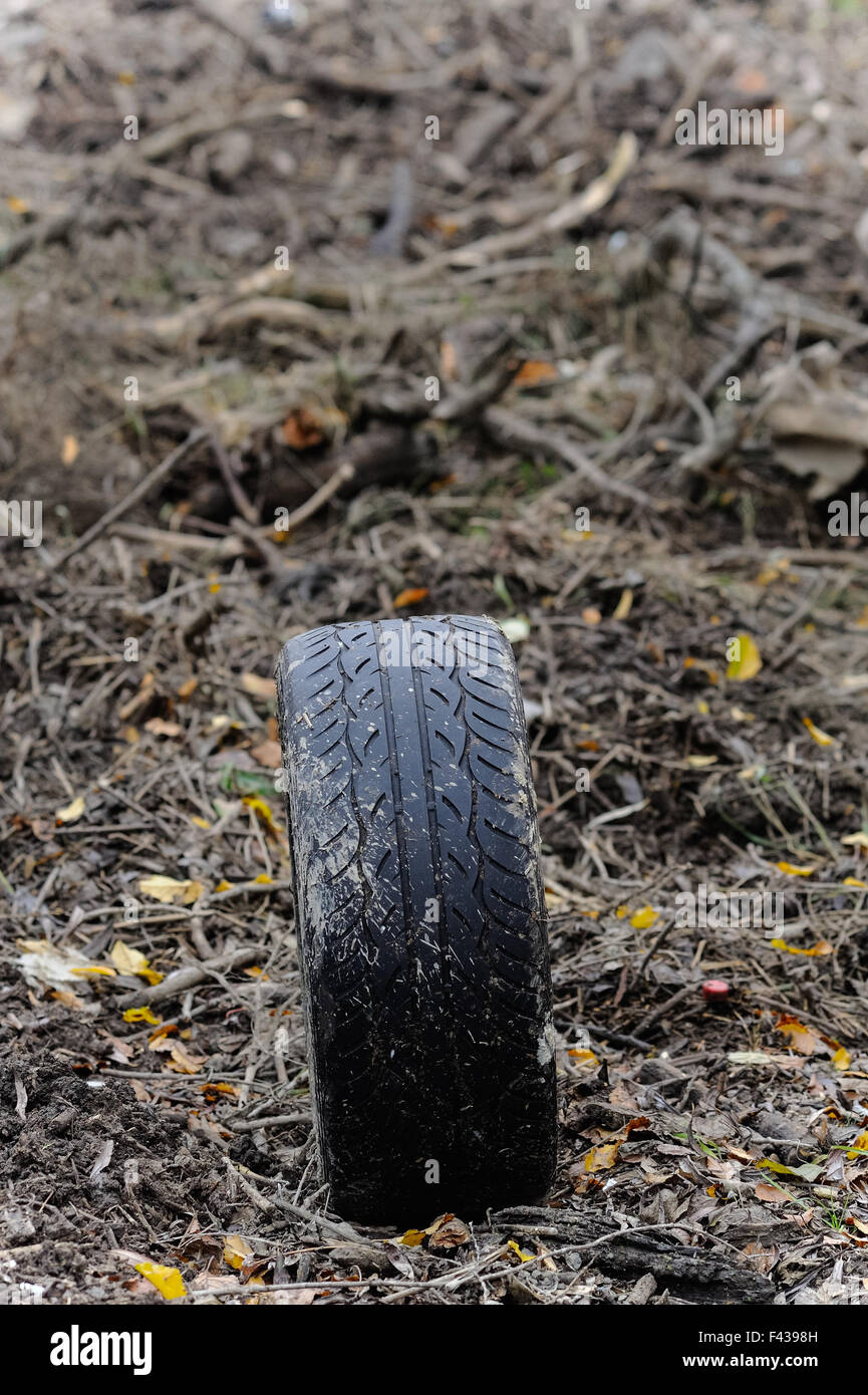 Tire waste hi-res stock photography and images - Alamy