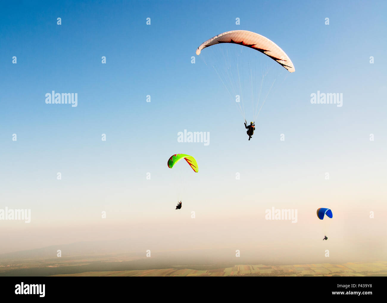 Gliders hi-res stock photography and images - Alamy