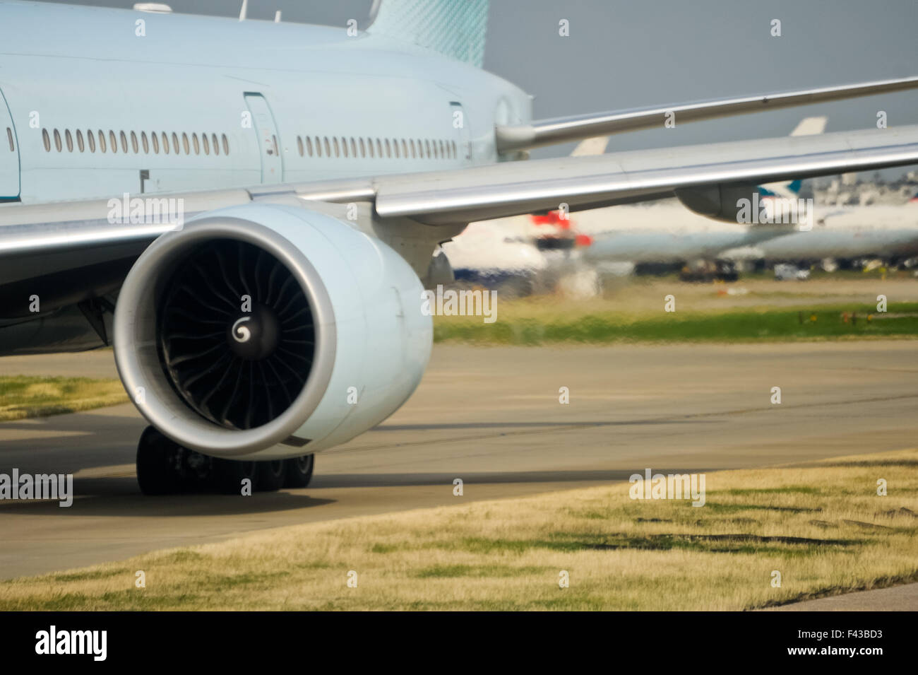 Jet engine of an airplane at takeoff Stock Photo - Alamy