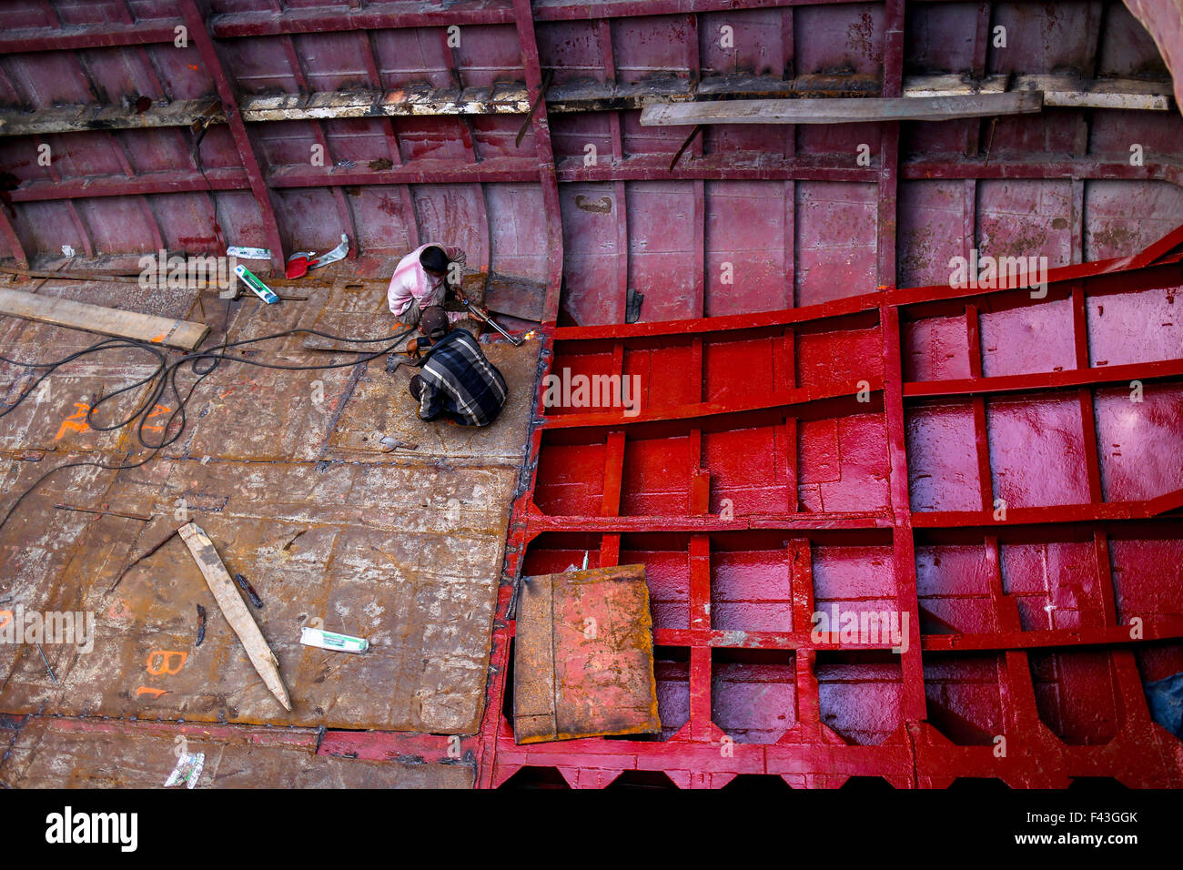 Dhaka, Bangladesh. 14th Oct, 2015. Oct 14, 2015 - Dhaka, Bangladesh ...