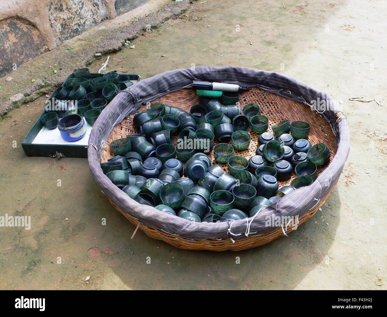 Jade cups hi-res stock photography and images - Alamy