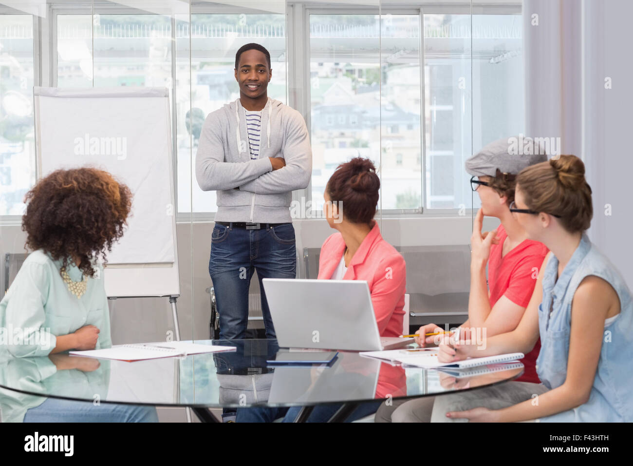 Girl giving presentation class hi-res stock photography and images - Alamy