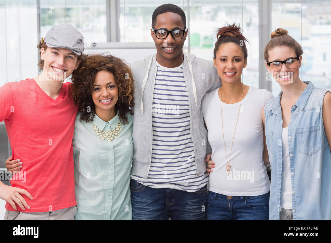 Students working as a team hi-res stock photography and images - Alamy