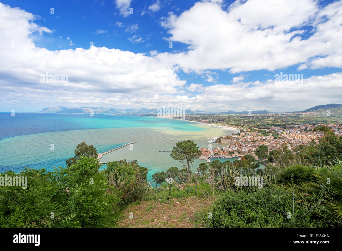 Castellamare del Golfo Stock Photo - Alamy