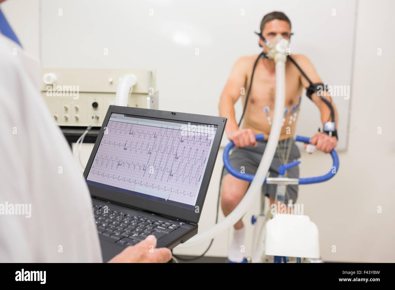 Fitness Test Mask High Resolution Stock Photography and Images - Alamy