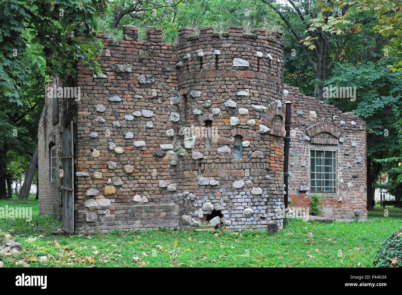 The castle house hi-res stock photography and images - Alamy