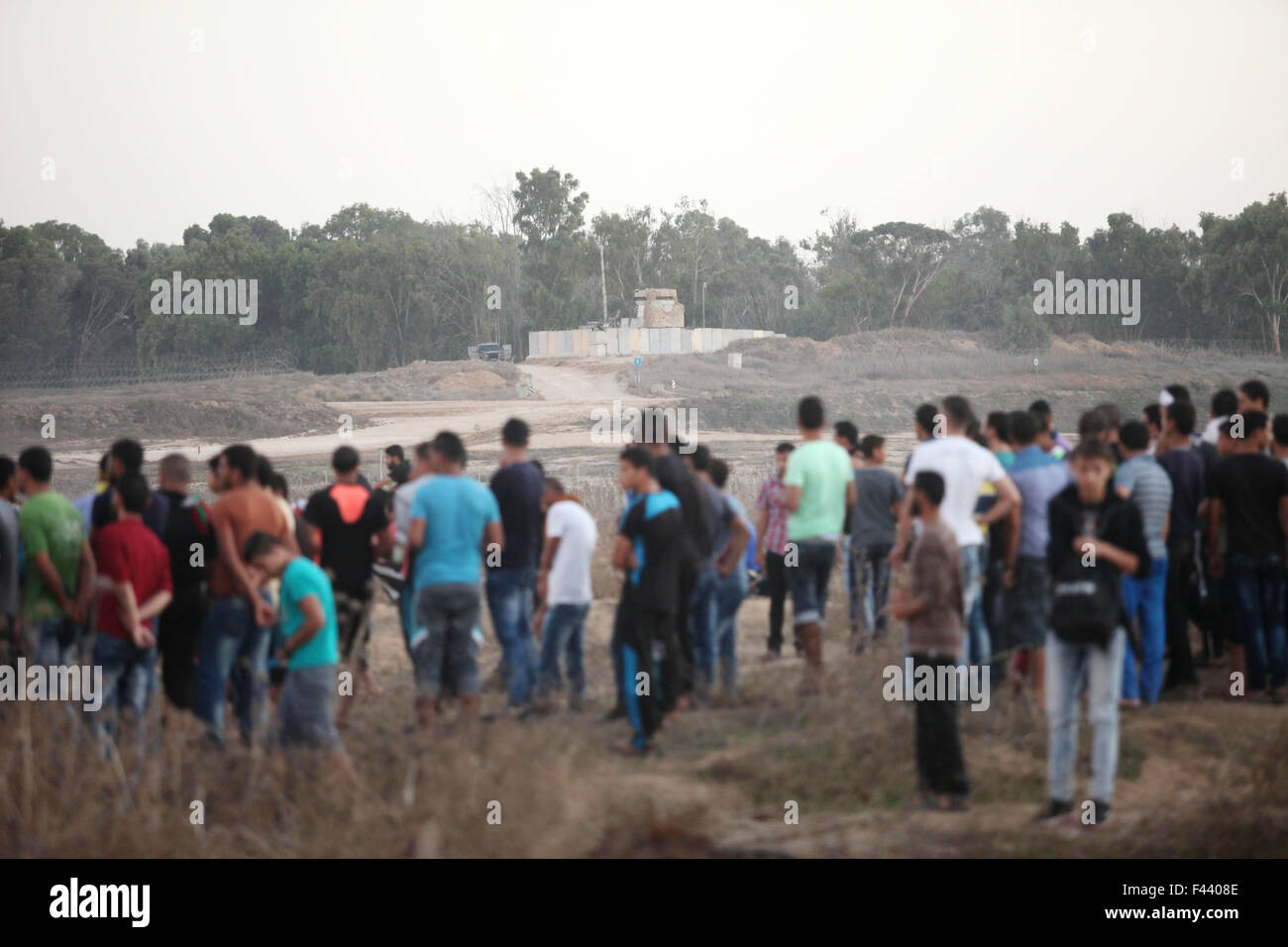 Bureij, Gaza Strip, Palestinian Territory. 14th Oct, 2015. Palestinian ...