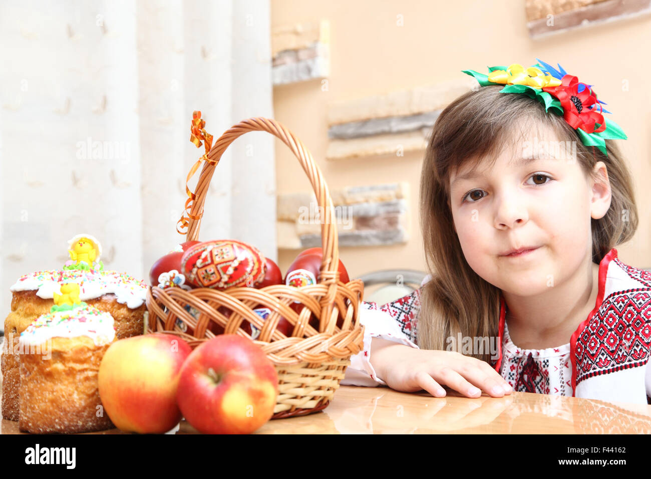 Ukrainian girl hi-res stock photography and images - Alamy