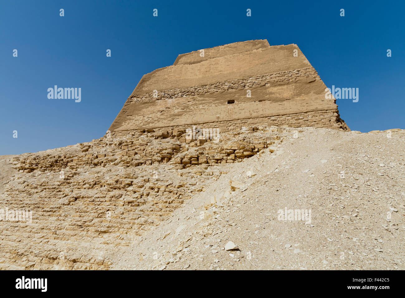Meidum Pyramid High Resolution Stock Photography and Images - Alamy