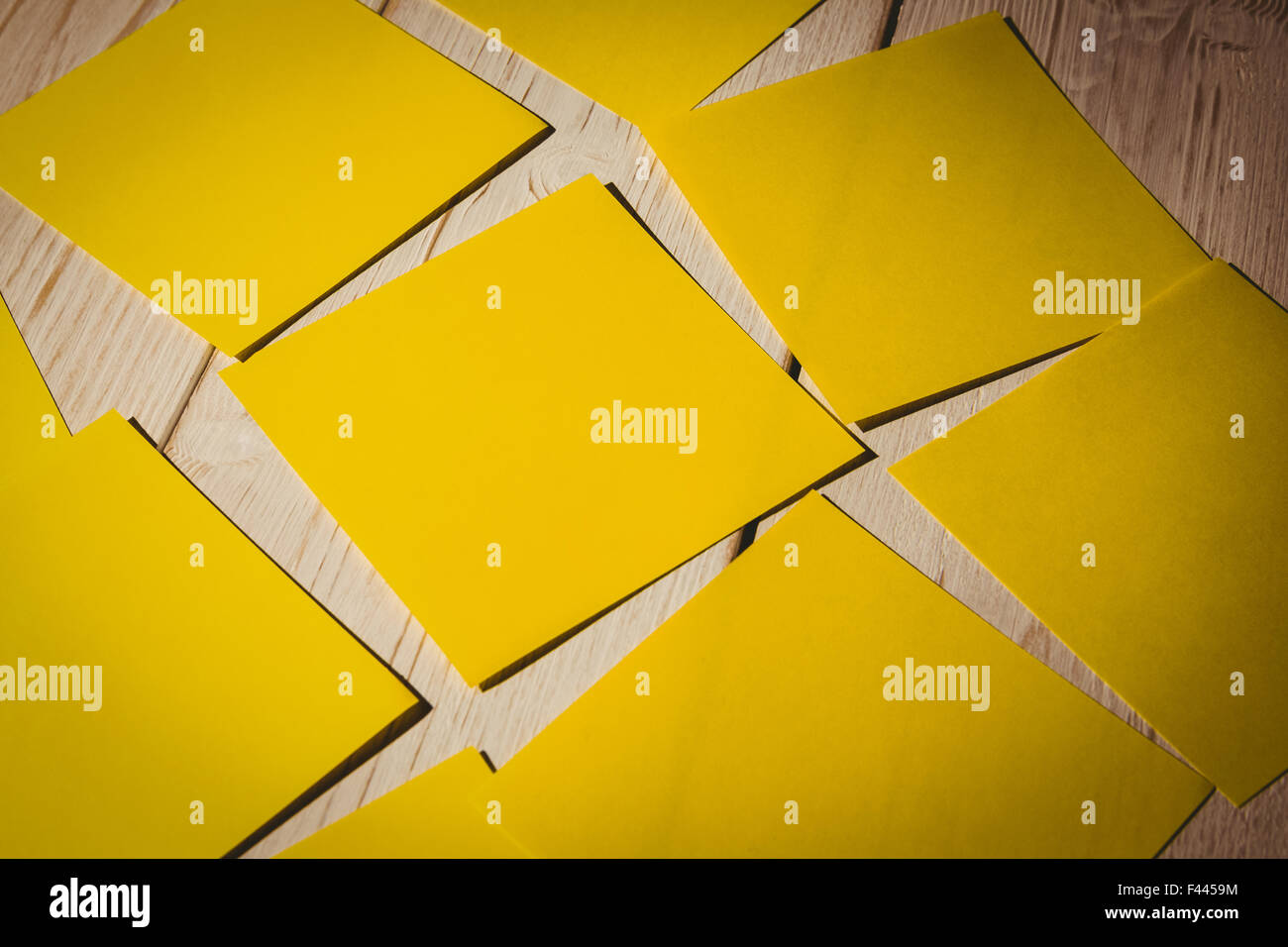 Yellow post its Stock Photo - Alamy