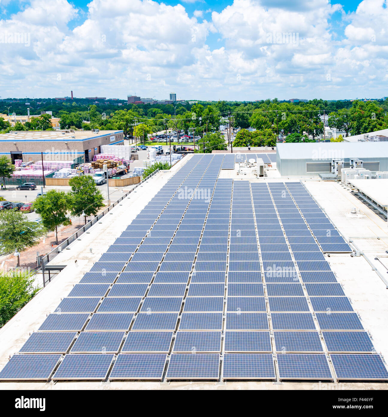 Solar panels roof hi-res stock photography and images - Alamy