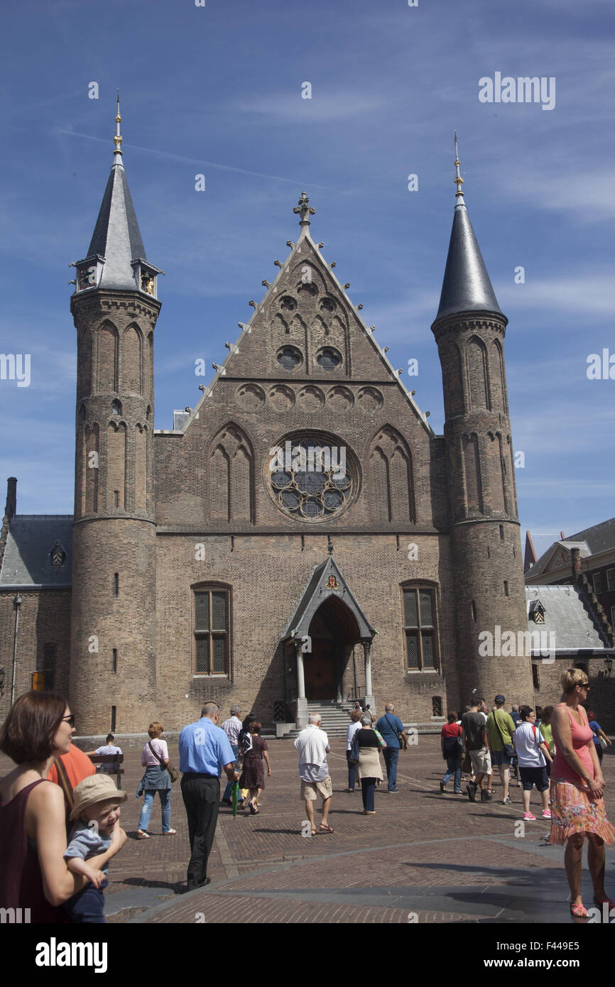 Gothic Ridderzaal (a great hall, literally Knight's Hall) today forms ...