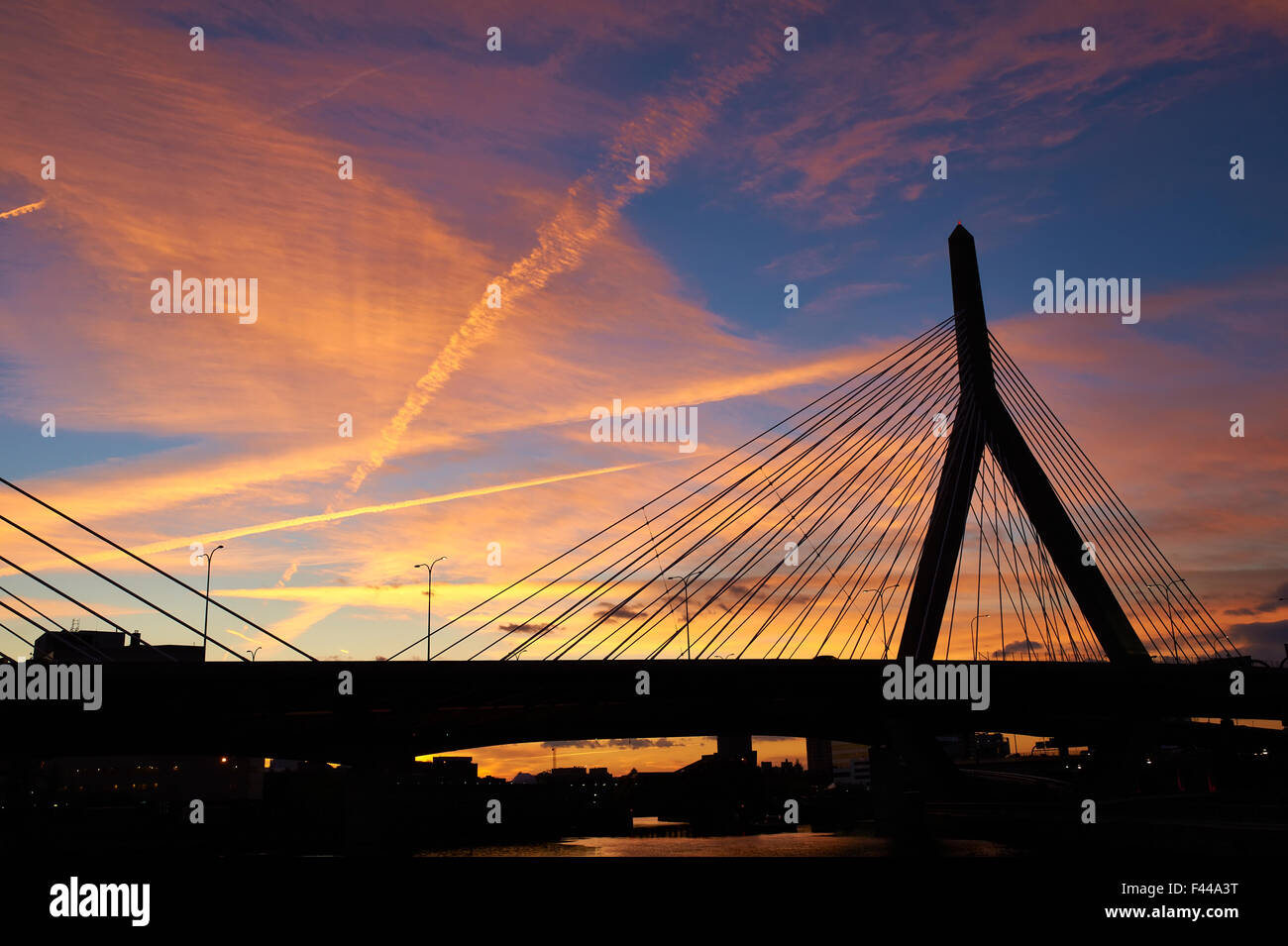 Zakim Bridge At Night High Resolution Stock Photography and Images - Alamy