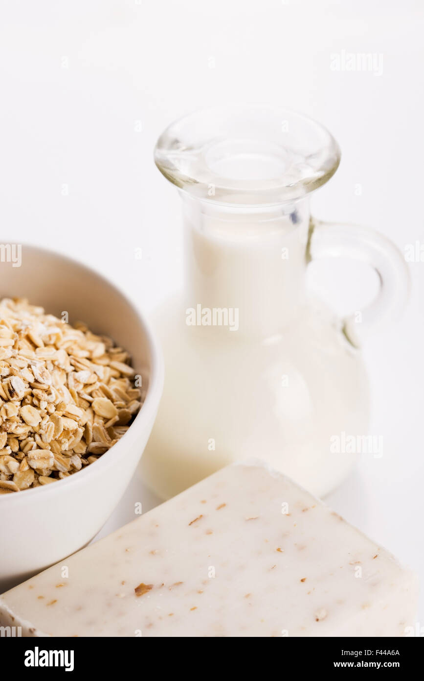 Oatmeal scrub hi-res stock photography and images - Alamy