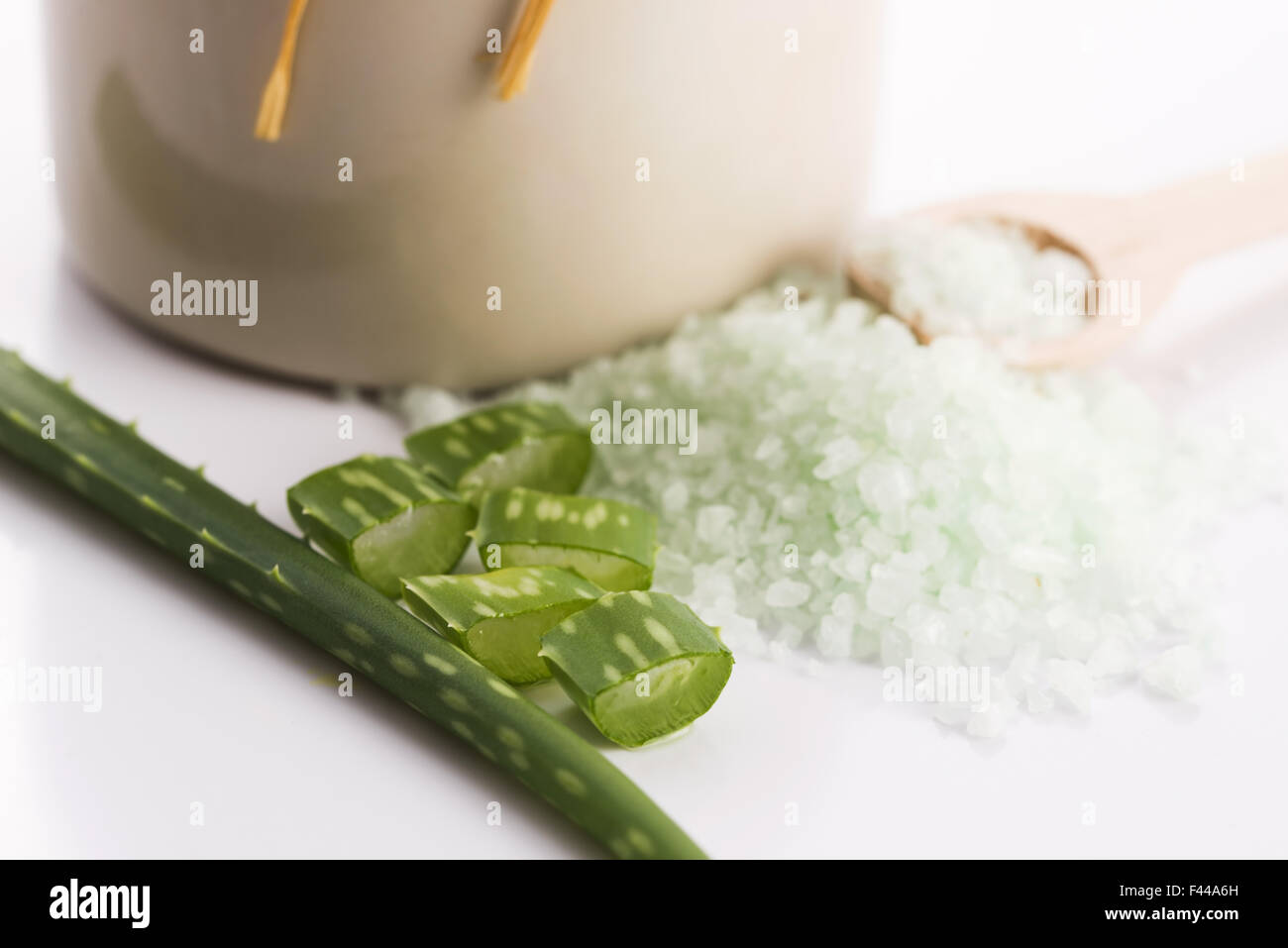 aloe vera and sea salt Stock Photo - Alamy