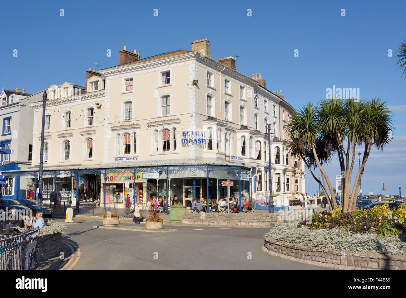 Llandudno town centre hi-res stock photography and images - Alamy