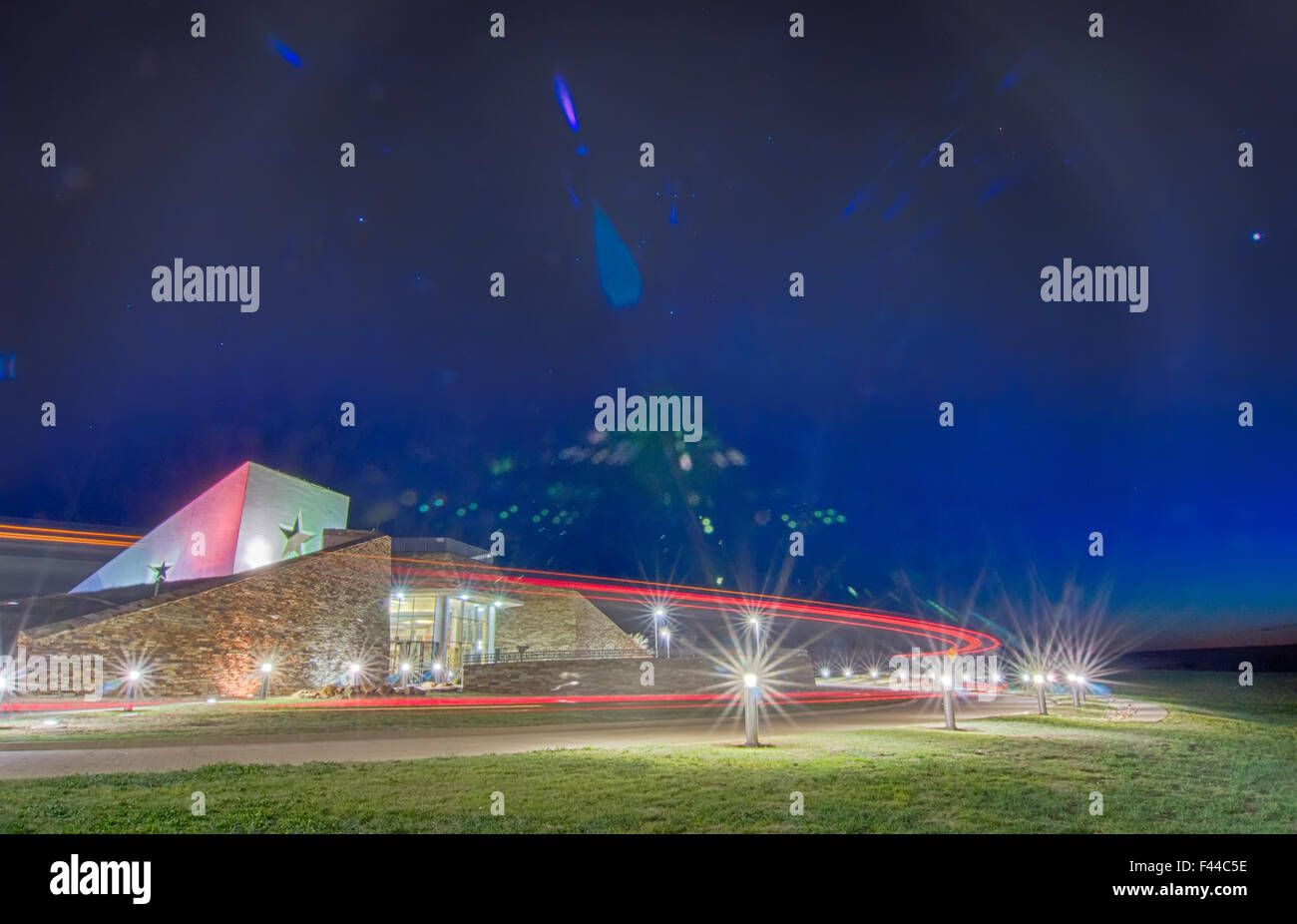 gray county texas safety rest area at night Stock Photo - Alamy