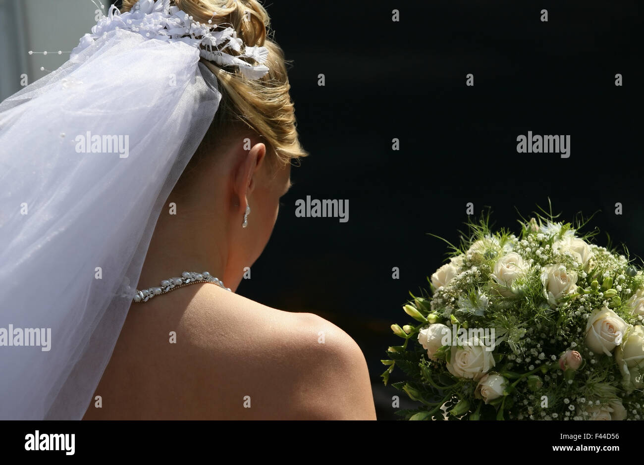 Girl tiara sad hi-res stock photography and images - Alamy