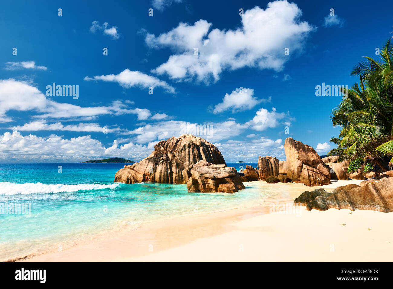Beautiful beach at Seychelles Stock Photo - Alamy