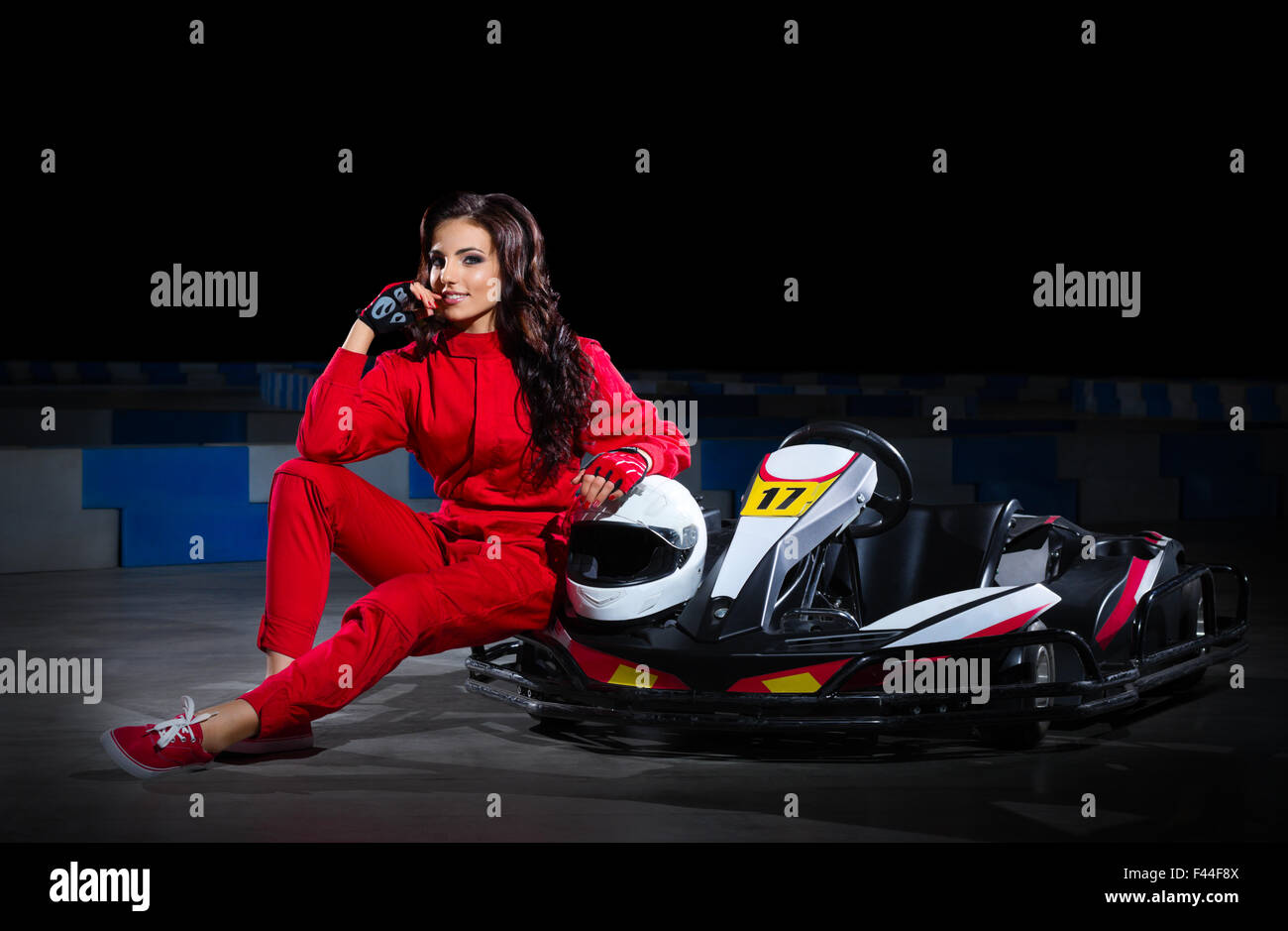 Kart racing woman hi-res stock photography and images - Alamy