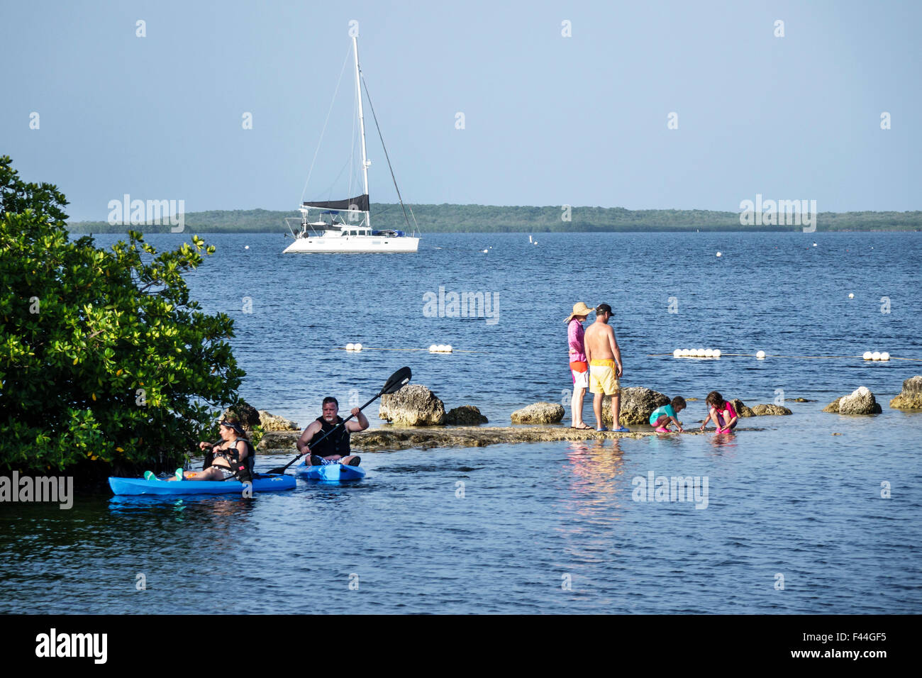 John pennekamp coral reef state park largo sound High Resolution Stock ...