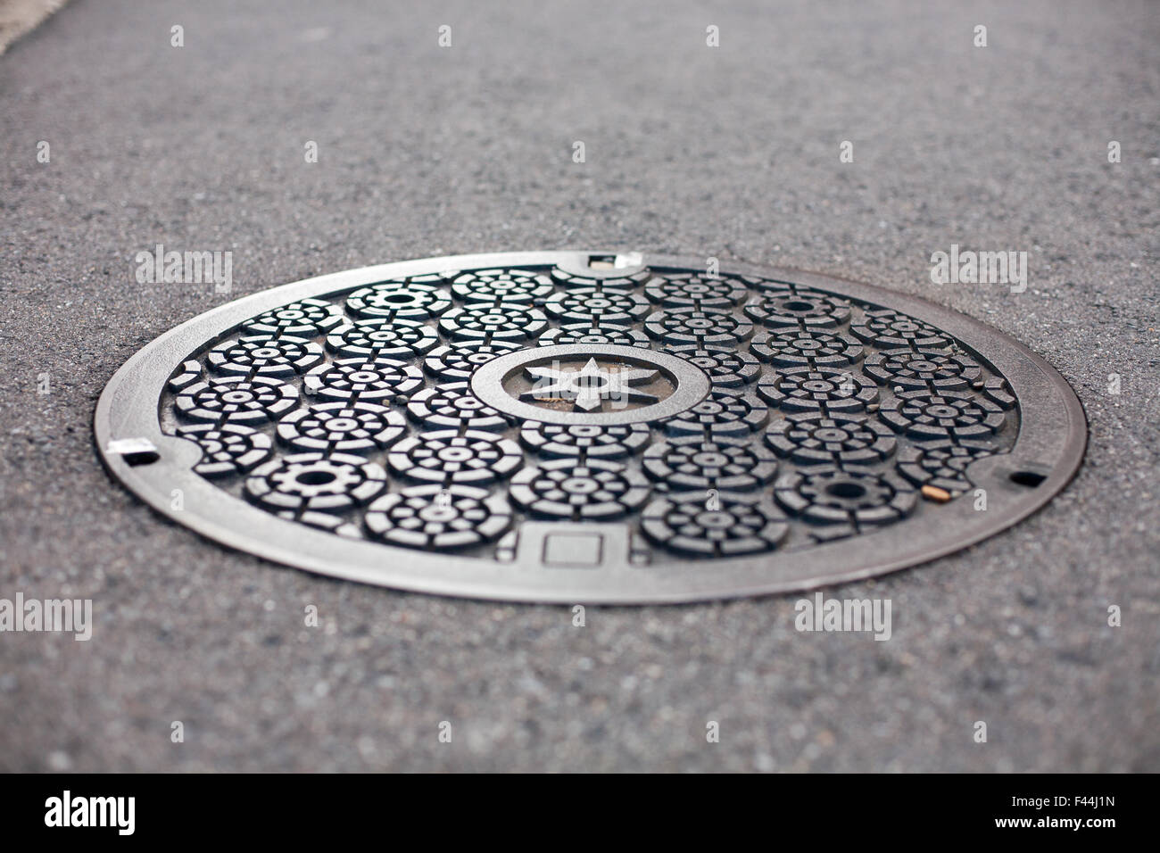 Manhole cover drainage hi-res stock photography and images - Alamy