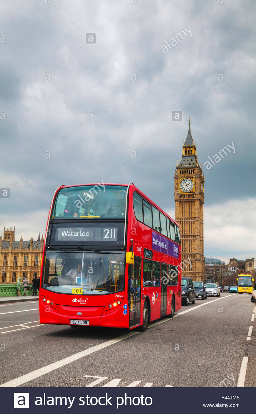 Famous London Red Bus Stock Photos & Famous London Red Bus Stock Images ...