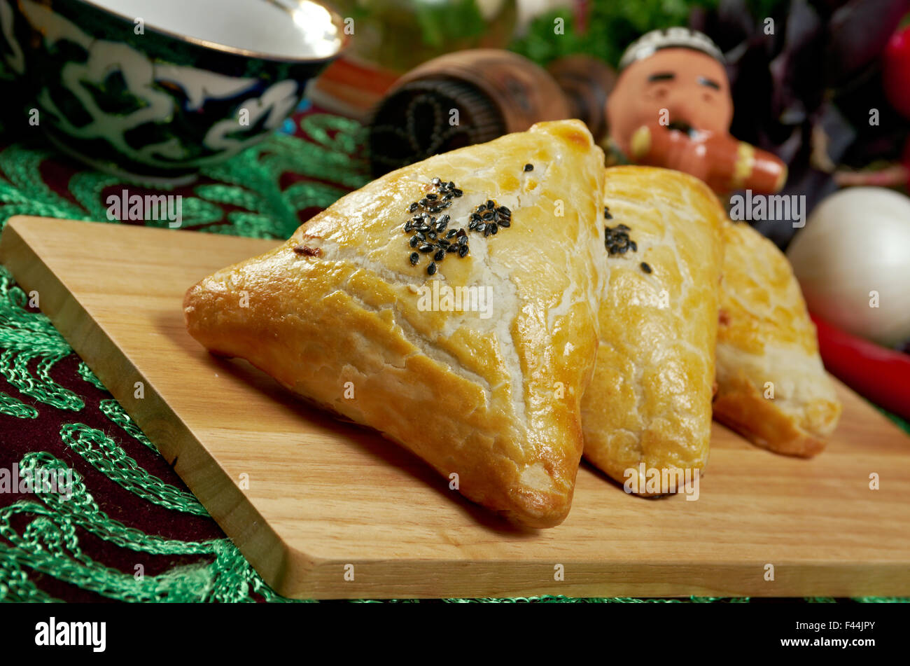 eastern food samsa Stock Photo - Alamy