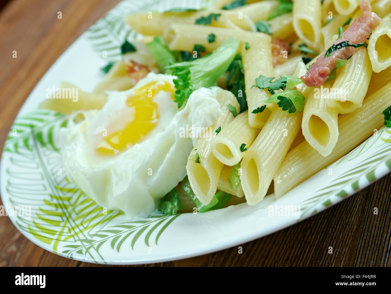 Boiled penne hi-res stock photography and images - Alamy