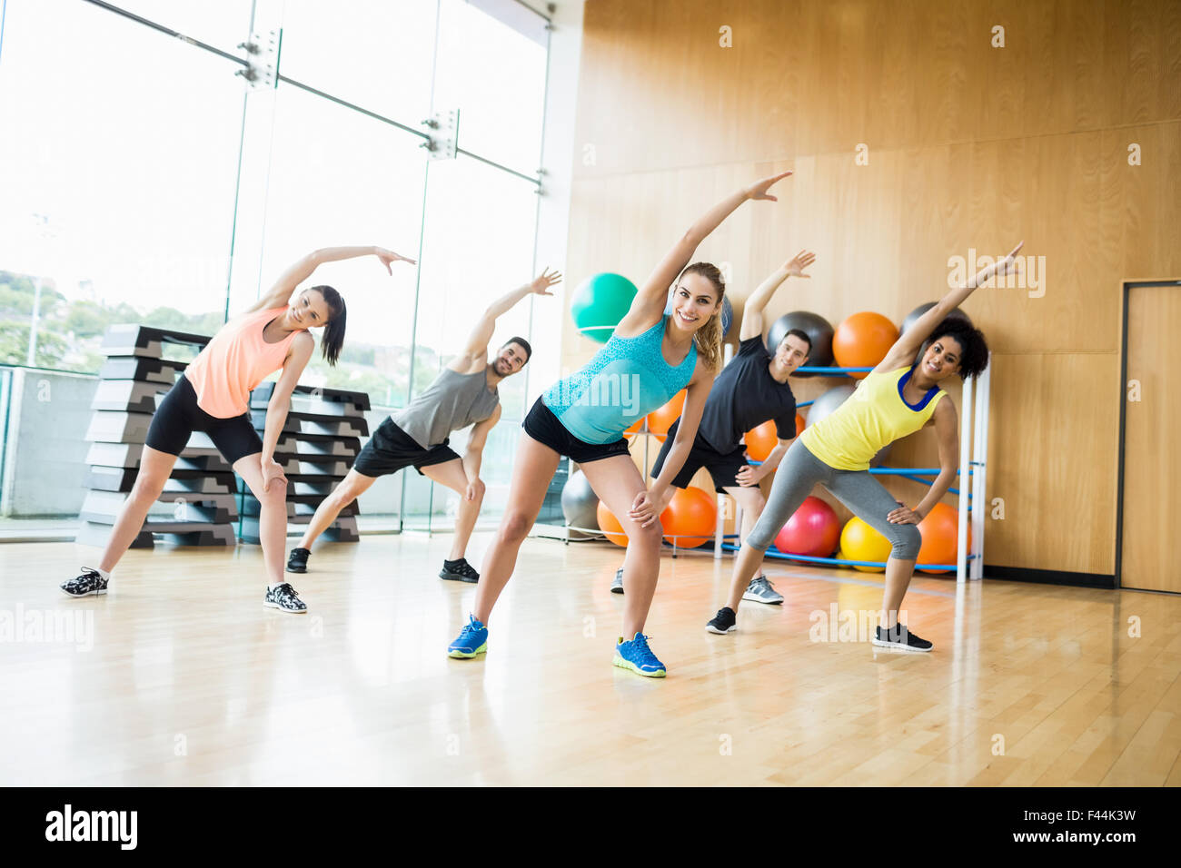 Fitness class hi-res stock photography and images - Alamy