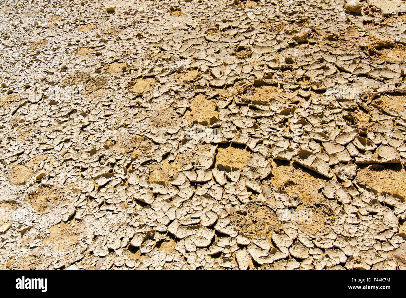 Desert land hi-res stock photography and images - Alamy