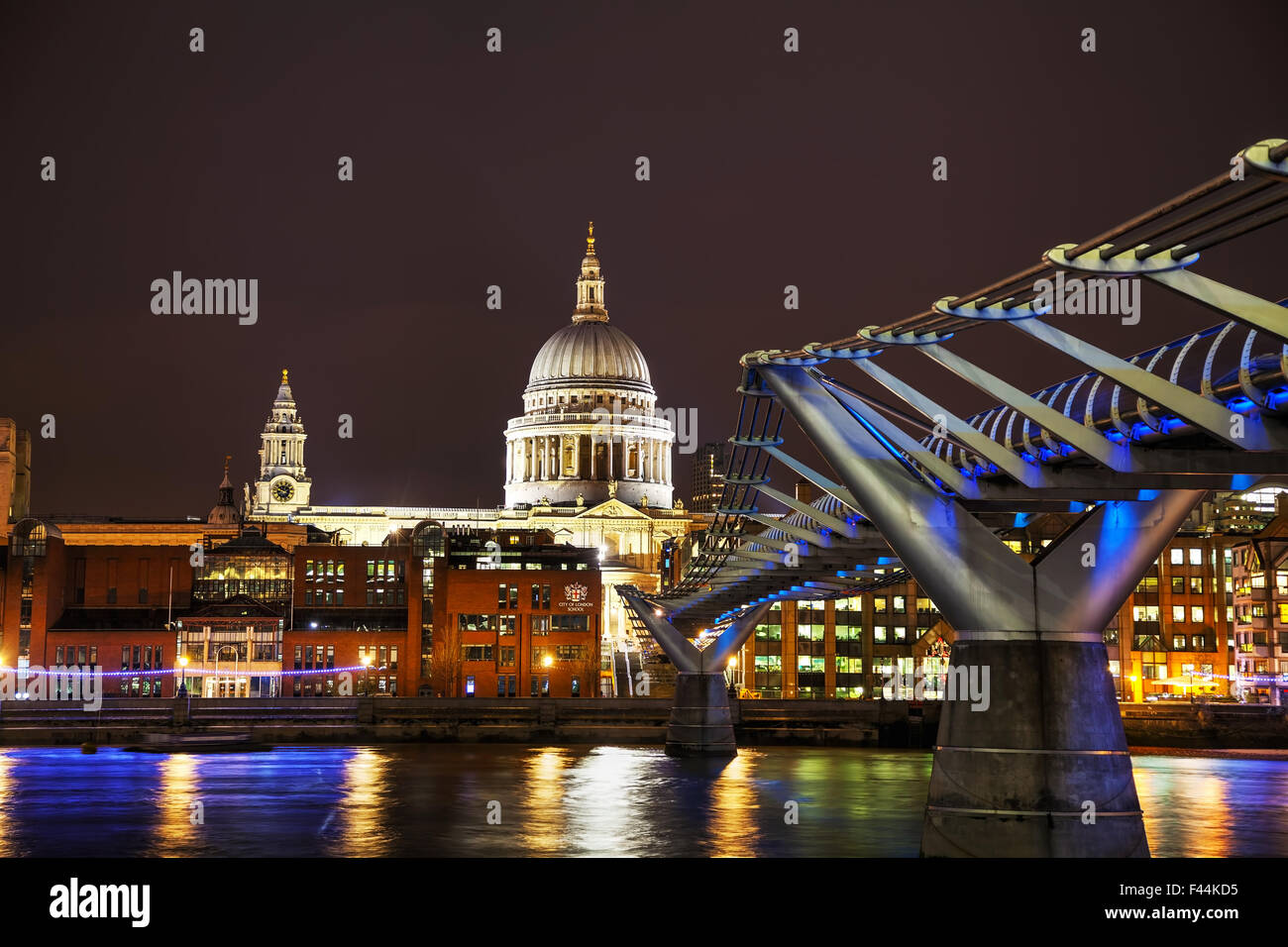 Saint Paul's cathedral in London Stock Photo - Alamy