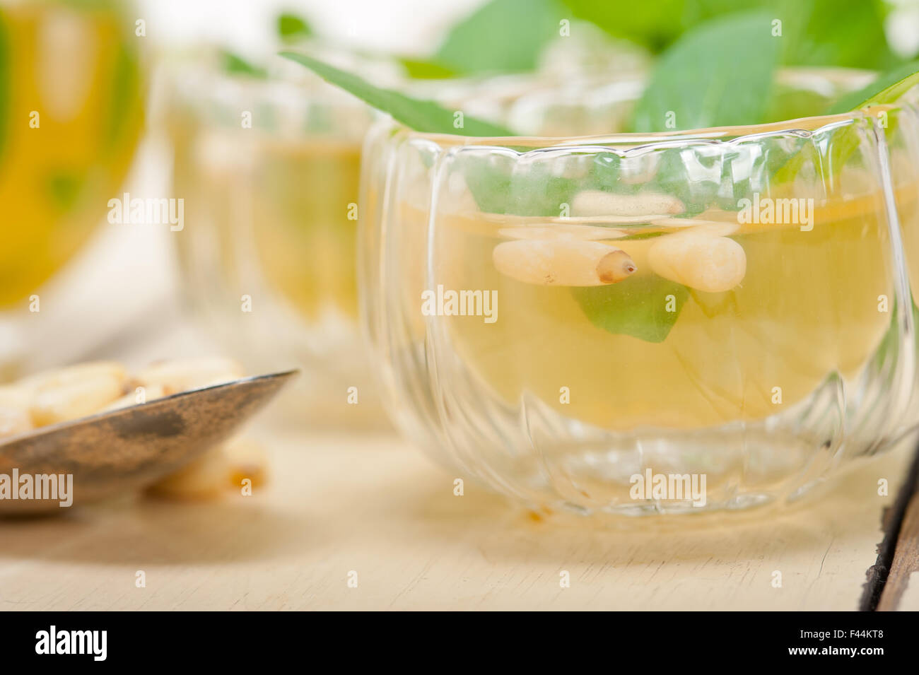 Silver tea pot mint hi-res stock photography and images - Alamy