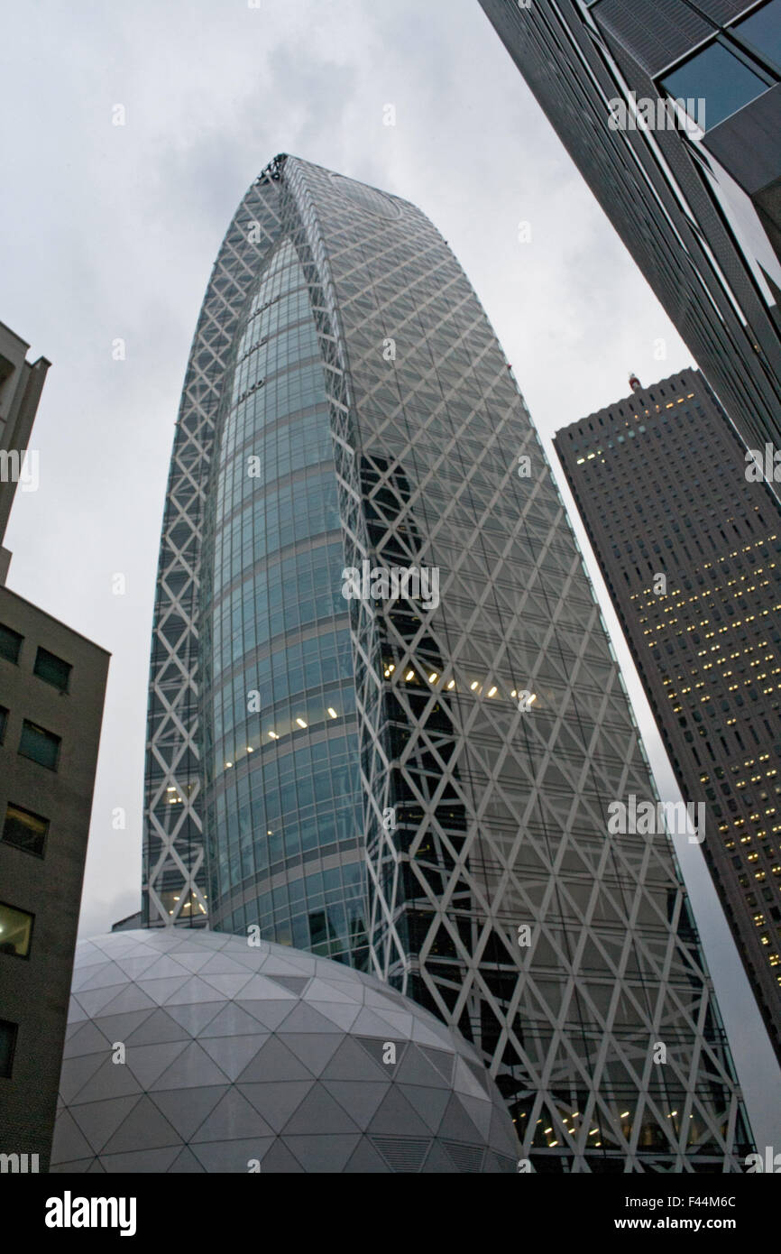 Oval shaped architecture hi-res stock photography and images - Alamy