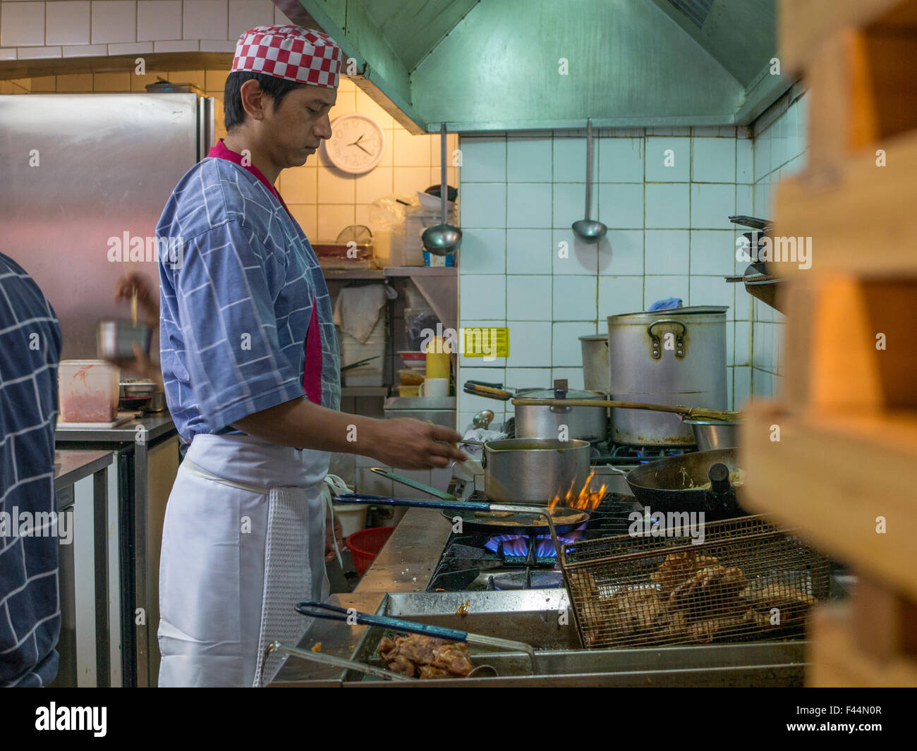 Working kitchens hi-res stock photography and images - Alamy