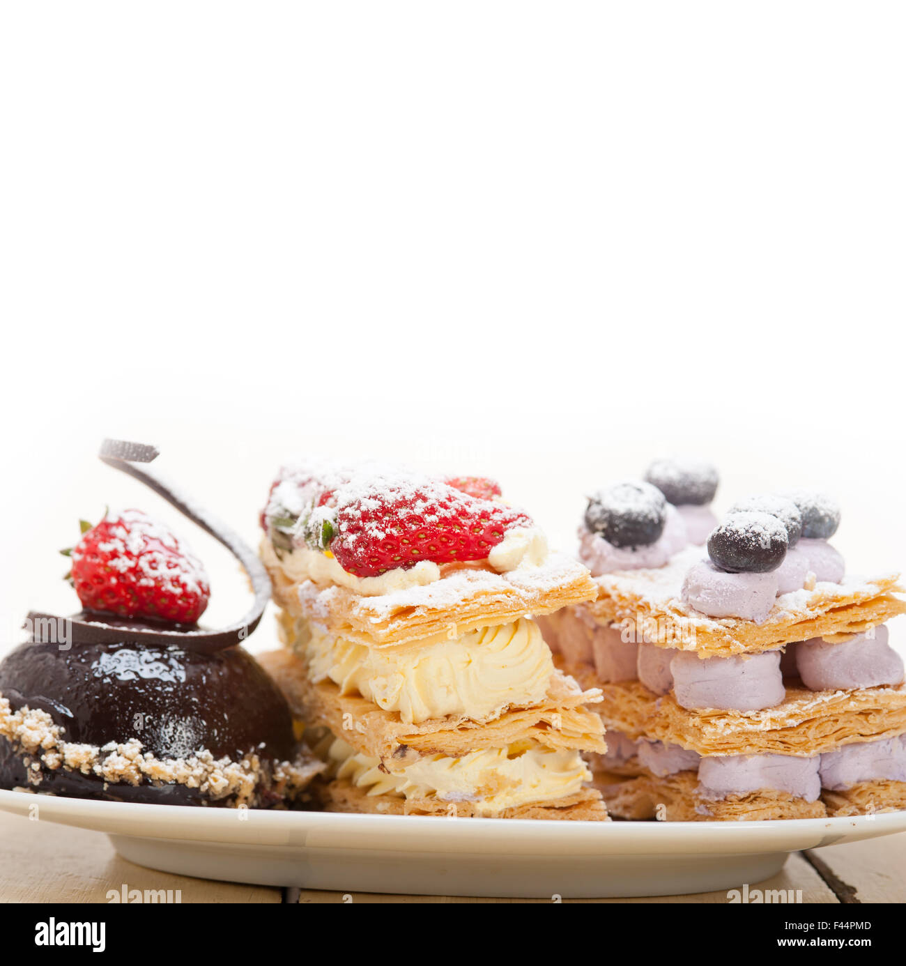 Fresh cake selection hi-res stock photography and images - Alamy