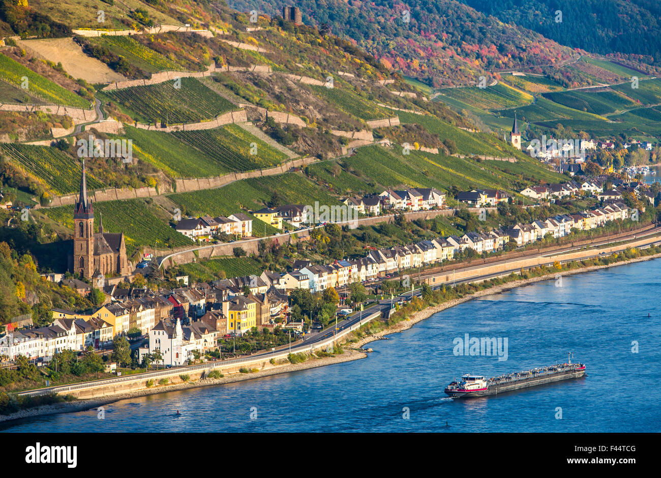 Village Lorchhausen in Rheingau, UNESCO world heritage site Upper ...